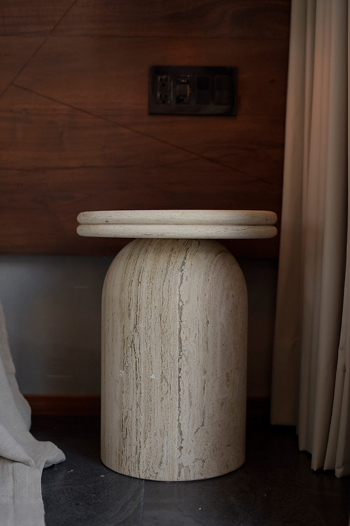 Totem Yasu - Proyectos de Interiorismo y Decoración | Terracota Taller ...